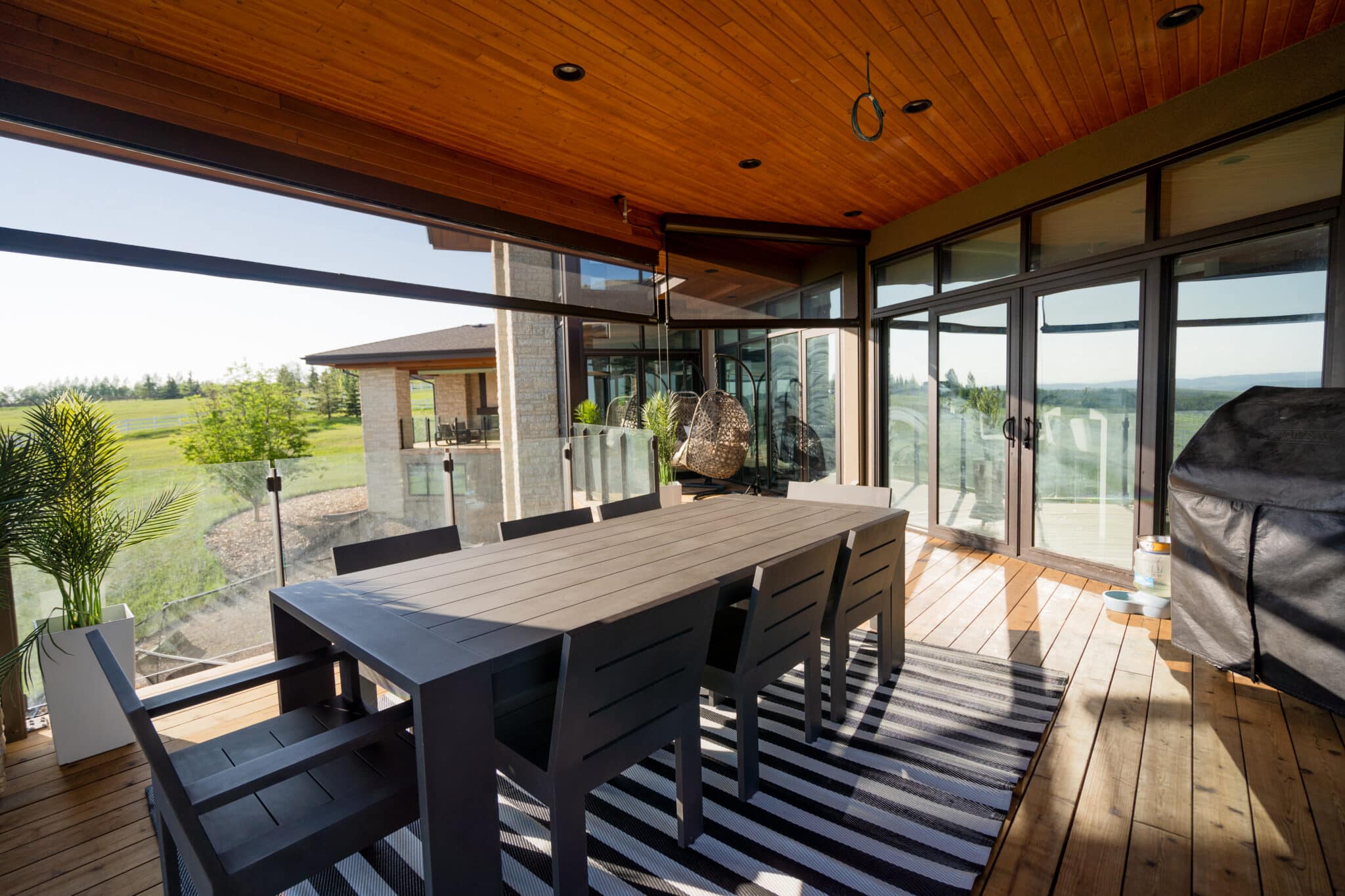 Suncoast Enclosures Calgary - Suncoast Enclosures