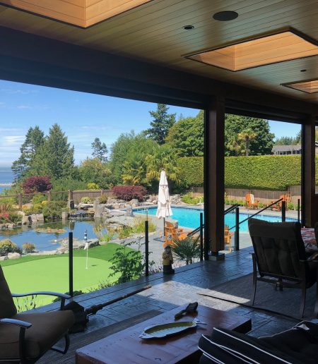 Retractable Screens – Suncoast Enclosures
